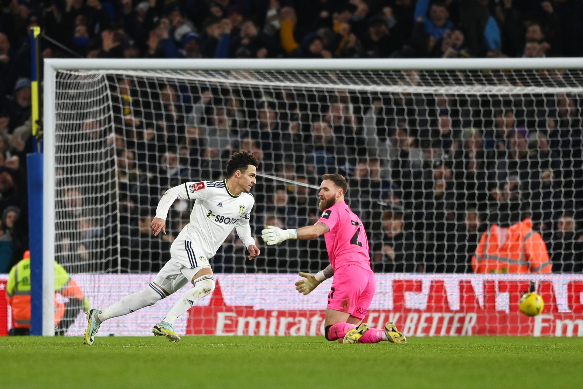 BBC pundit wowed by Rodrigo after 1 moment for Leeds vs Cardiff City