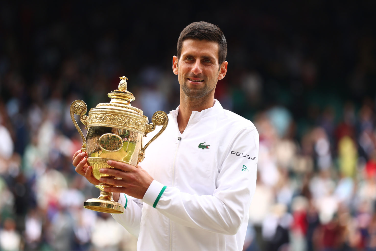 Who Magnus Carlsen said was the greatest tennis player of all time