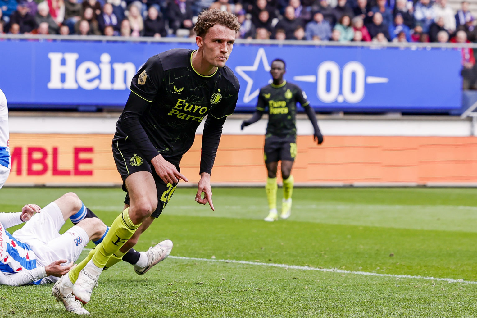 Brighton now in final details of £30m deal to sign Aston Villa and ...