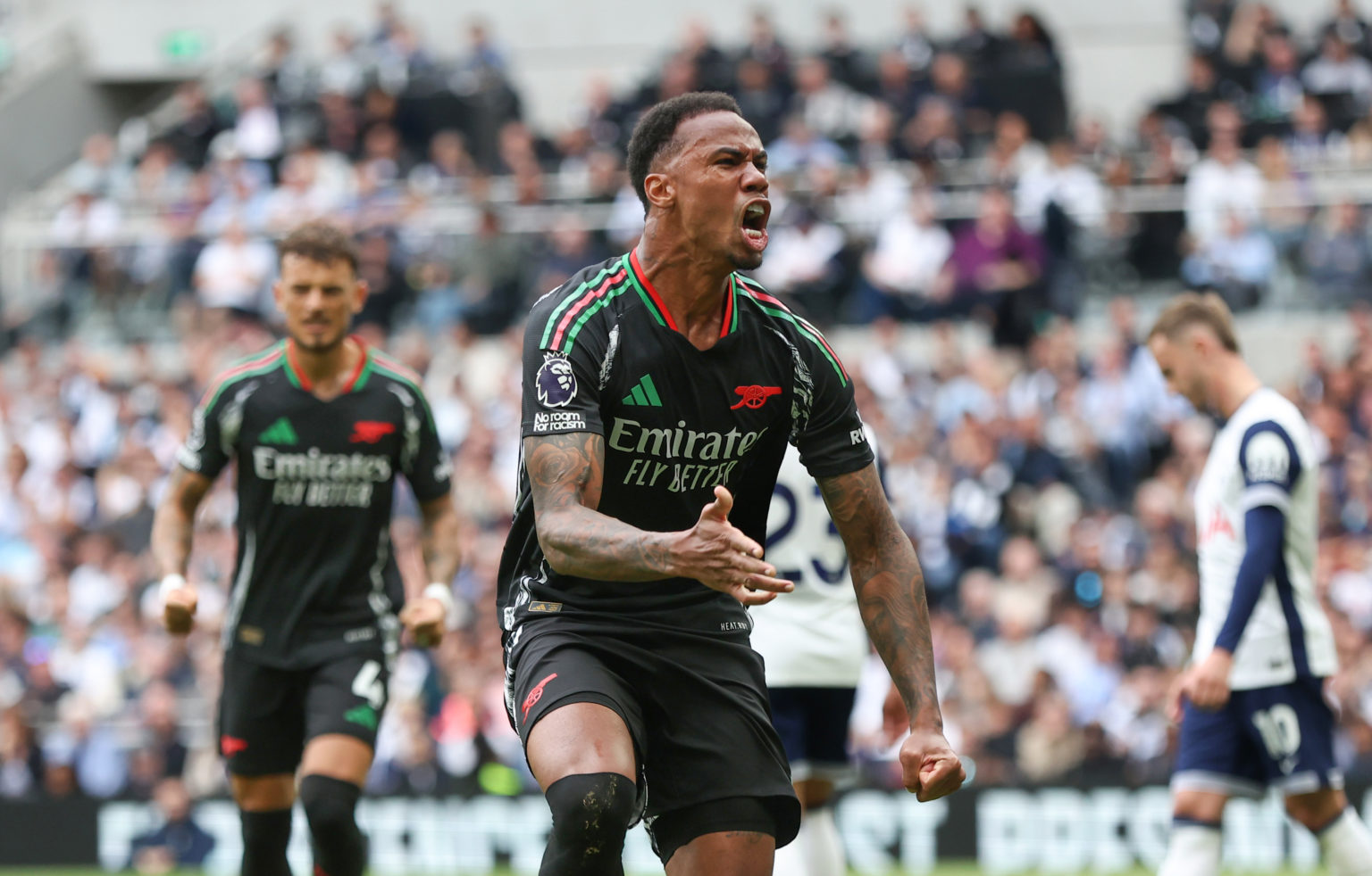 Ian Wright angry at what Arsenal were made to do before Tottenham game