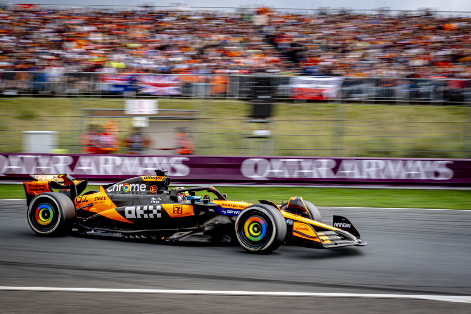 How much did McLaren's F1 2026 season car sold for at an auction