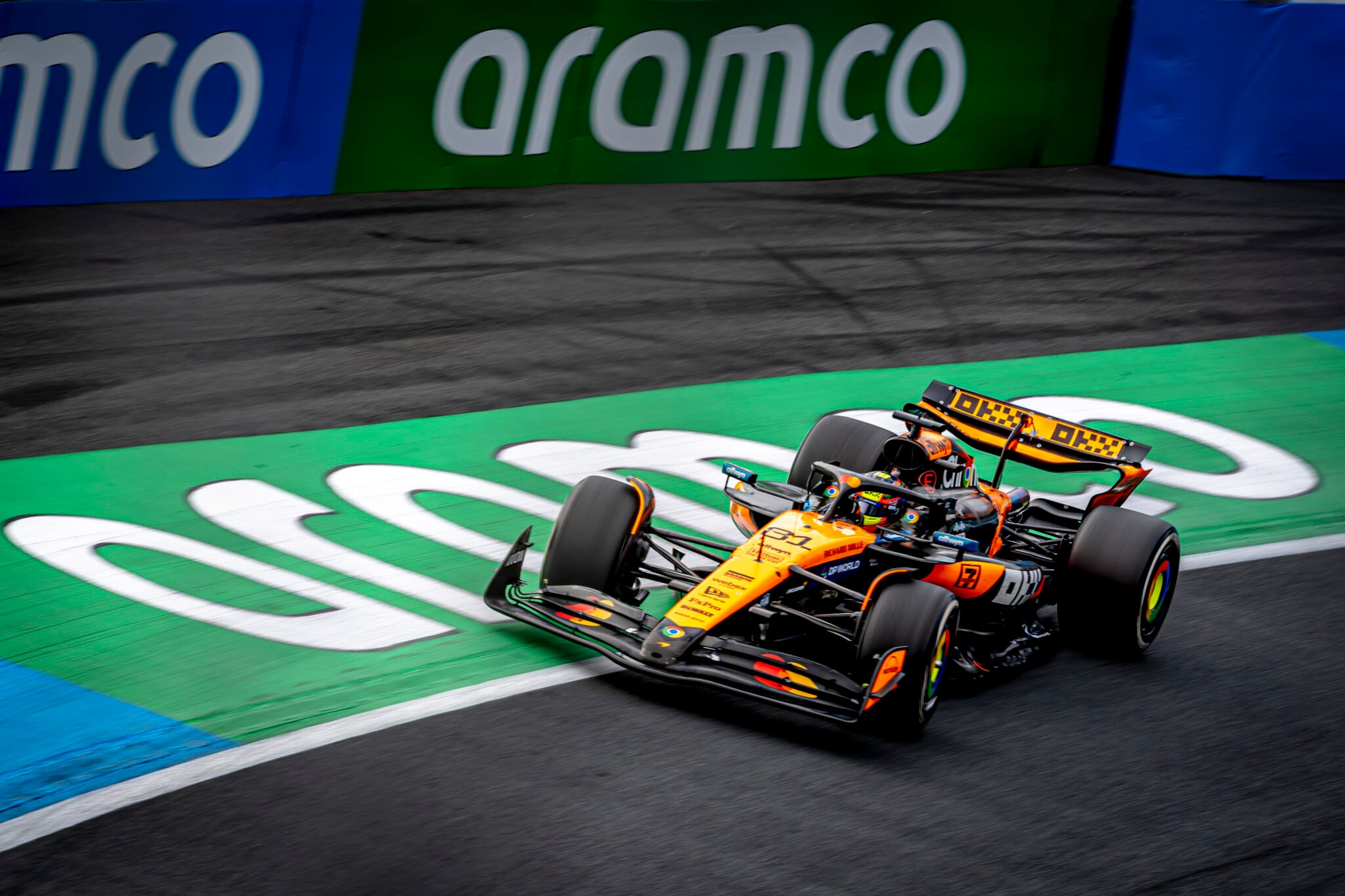 How much did McLaren's F1 2026 season car sold for at an auction