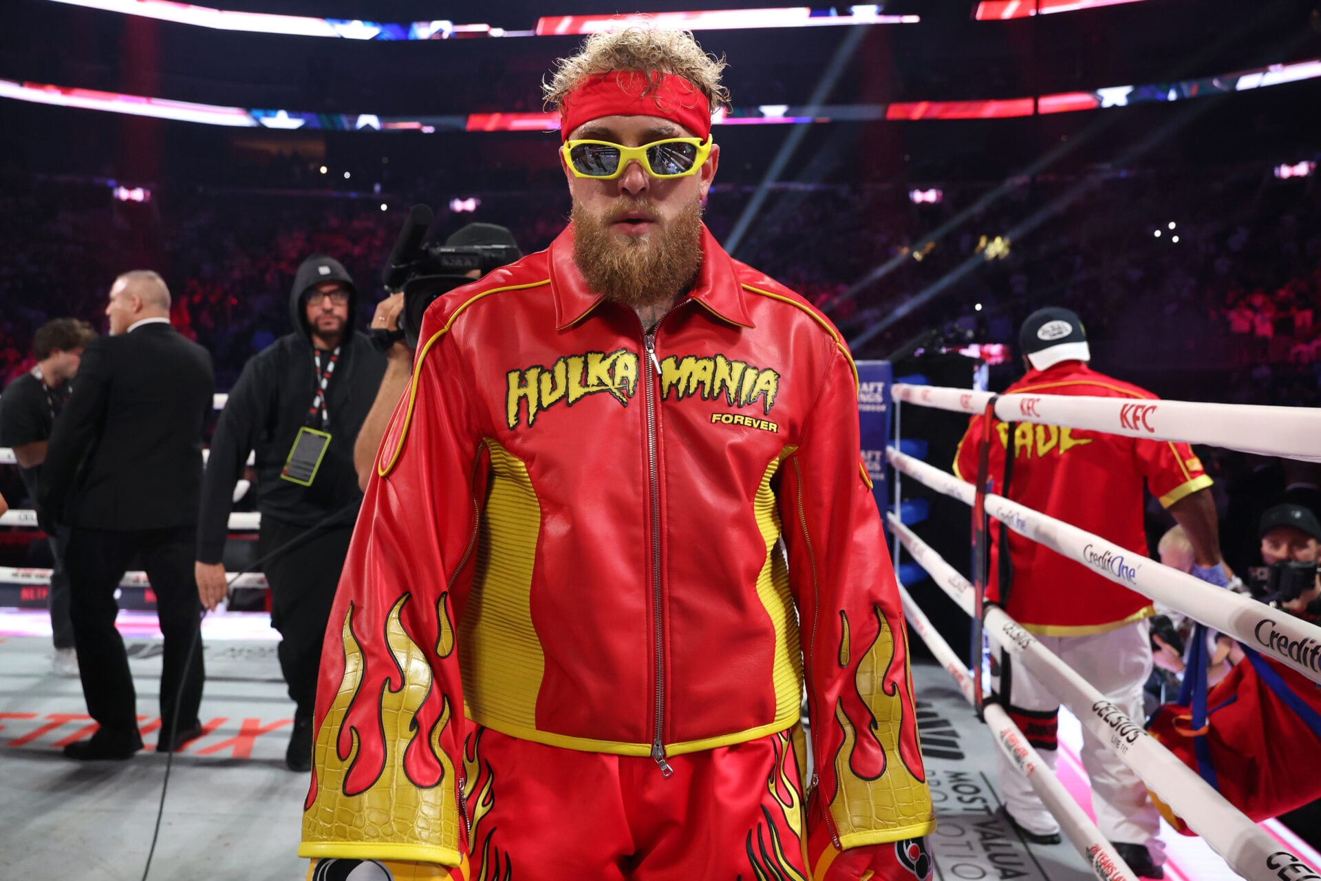 How many boxers made the top 100 highest paid athletes list: $60 ...