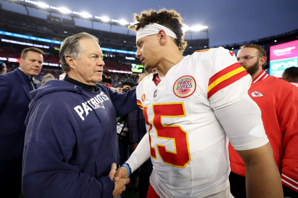 Patrick Mahomes makes ‘insane’ point about Bill Belichick being snubbed ...