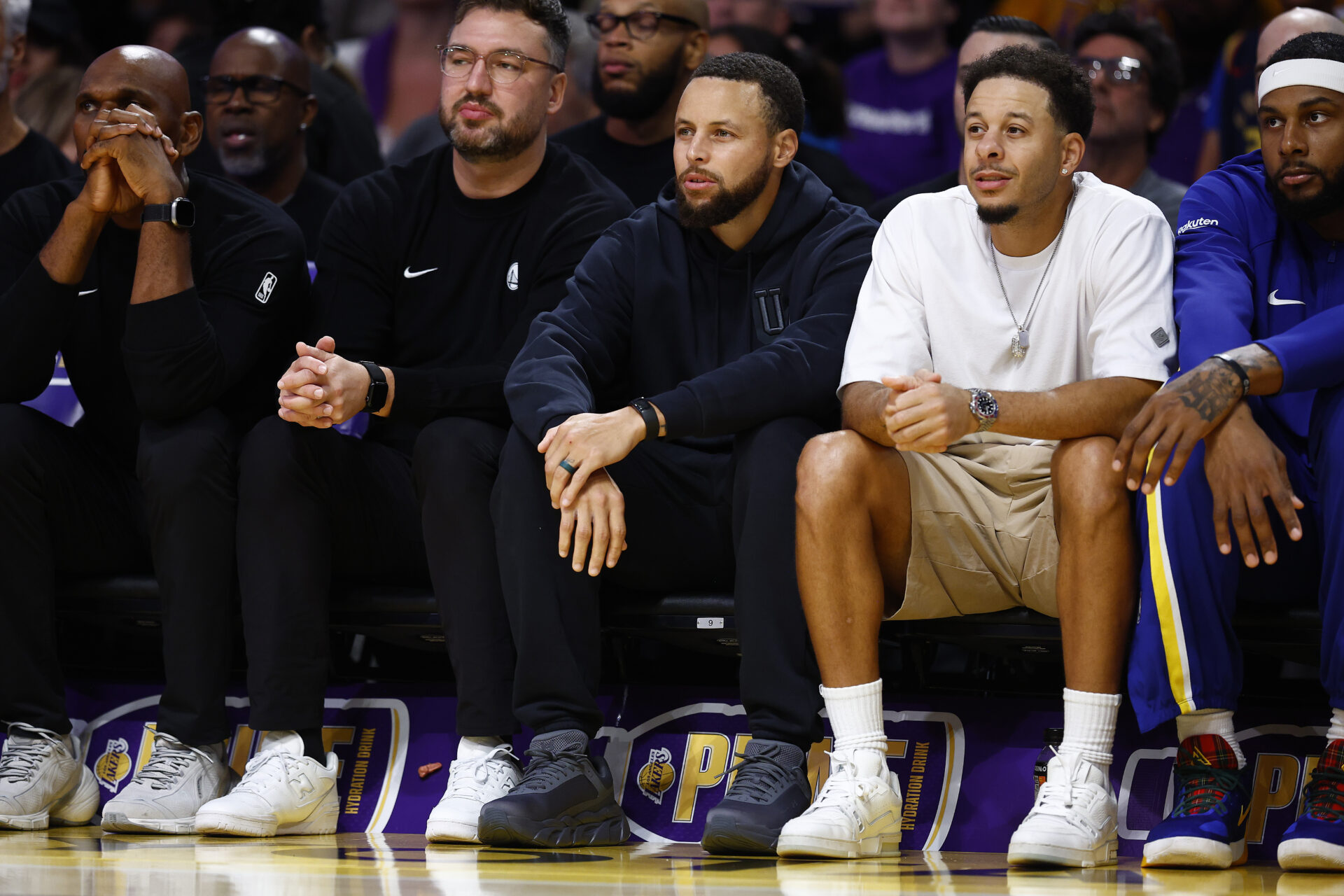 Steph Curry has to wait two more weeks for historic achievement with ...