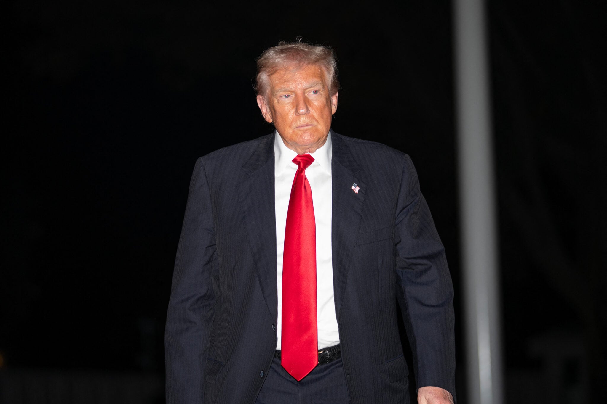 Who Donald Trump picked as Super Bowl LX winners between Patriots and ...