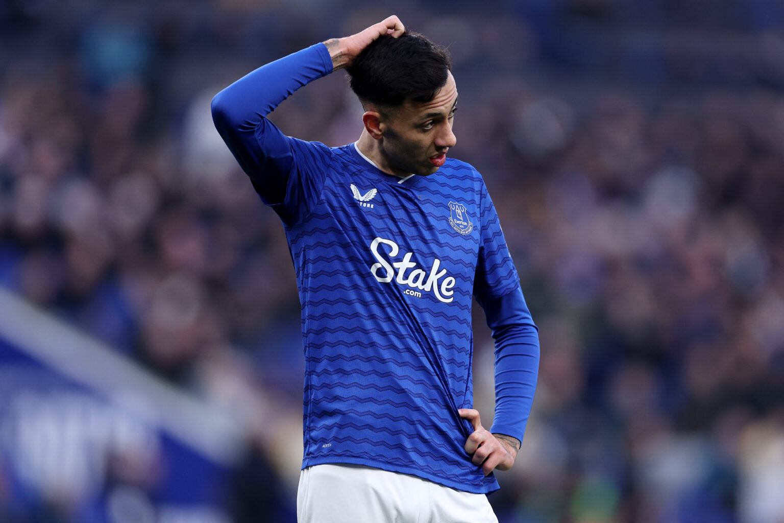 Everton's Dwight McNeil could be on his way out after PL team makes £20 ...