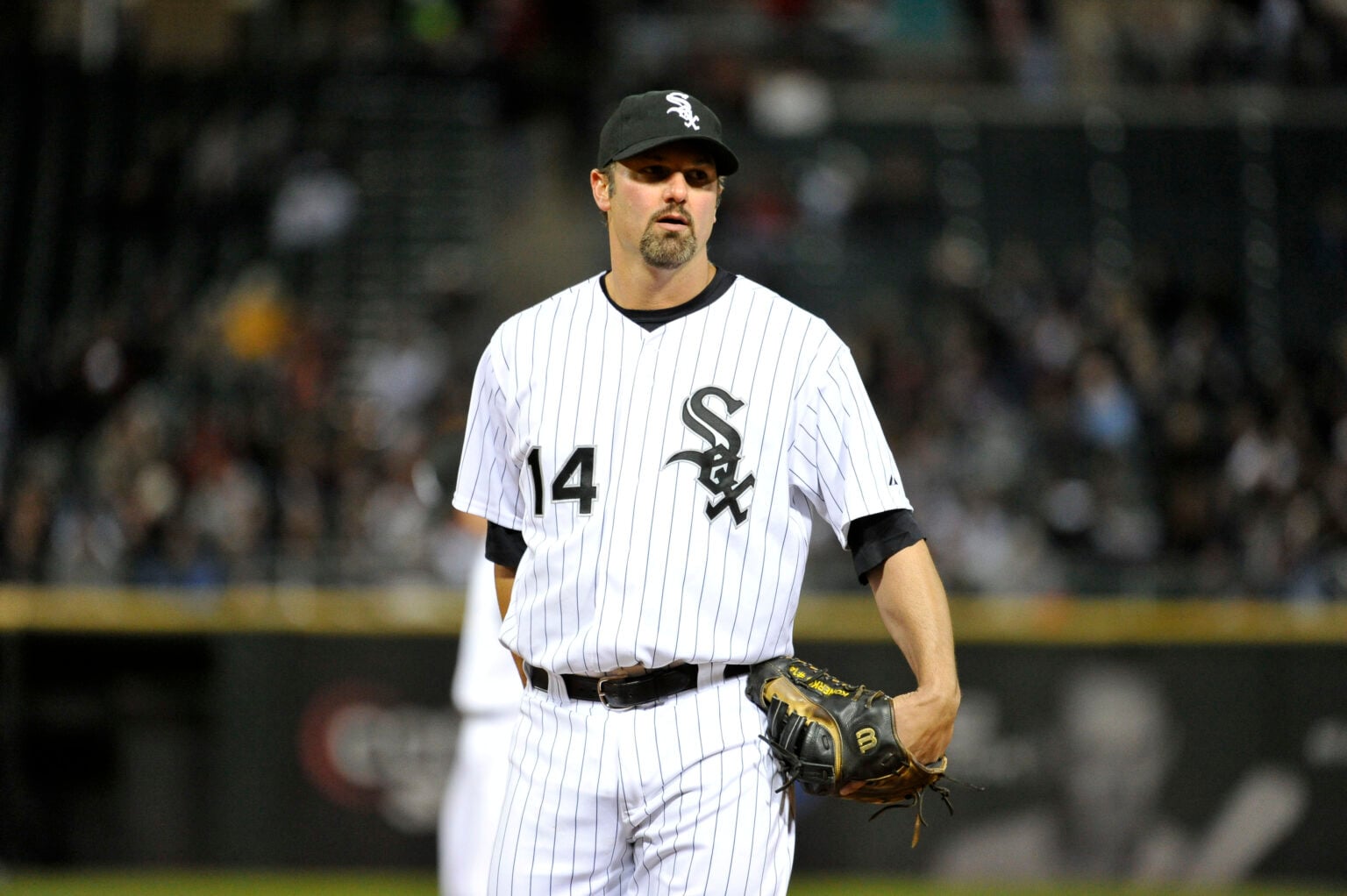 Pope Leo XIV’s White Sox story comes full circle as Paul Konerko jersey ...