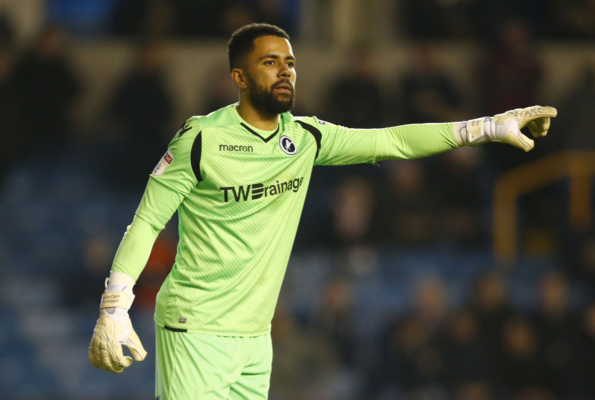 Report: West Ham want former Millwall goalkeeper Jordan Archer